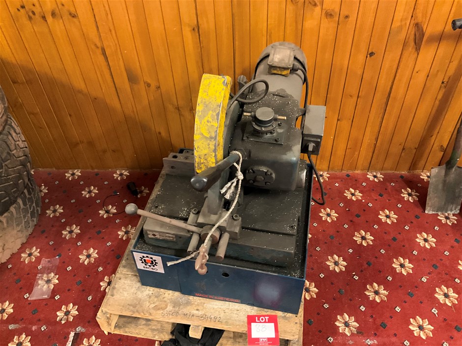 Brobo Heavy Duty Saw Auction (0088-3025870) | Grays Australia