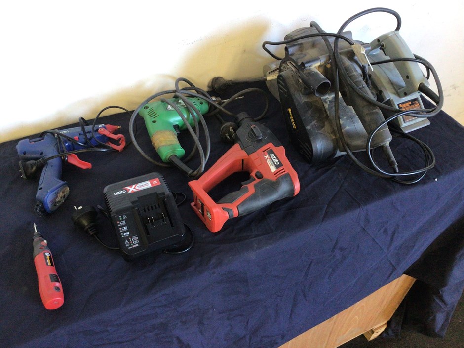 Qty Various Power Tools Auction (0039-7045932) | Grays Australia
