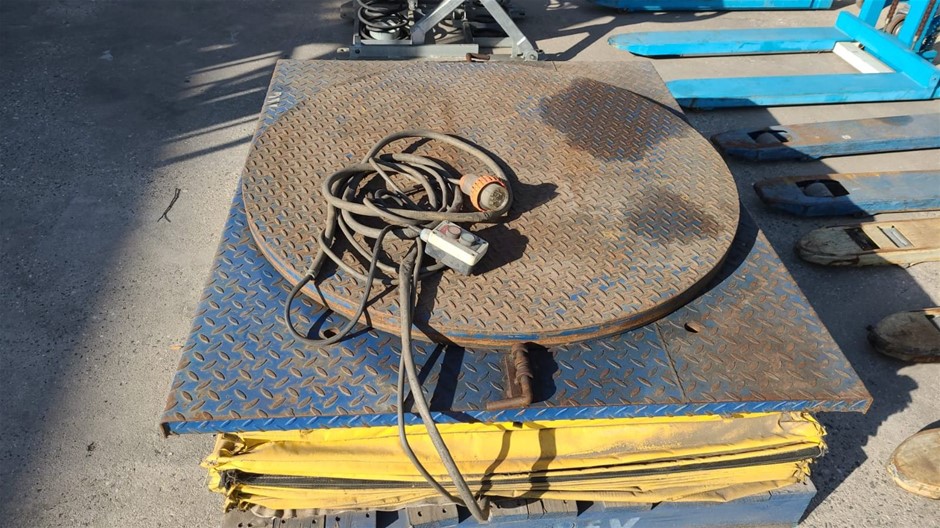 Electric Operated Pallet Lifting Table with Turntable Auction (0016 ...