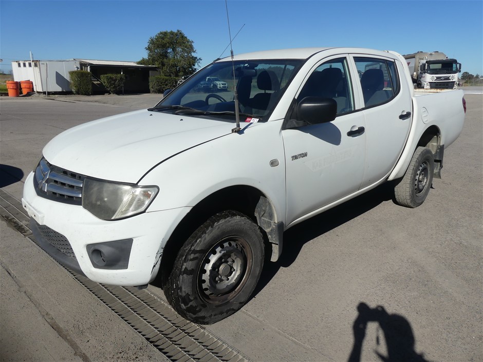 2012 Mitsubishi Triton KA/KB -MN0H47 038627 M 12 RWD Man - 5 Speed D/C ...
