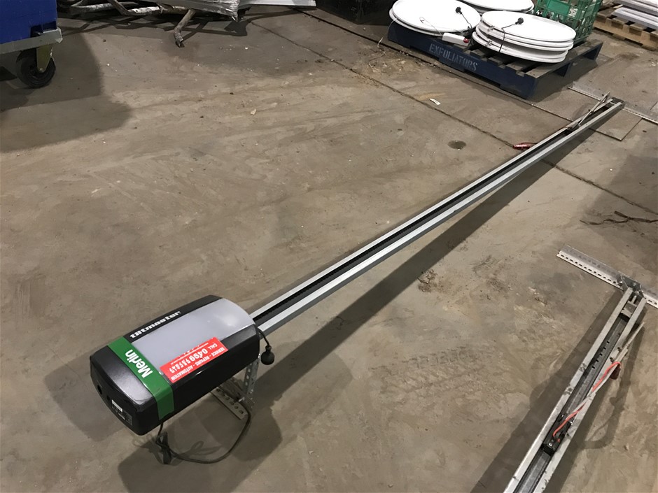 1x Merlin Tilt Master Controller Auction (0055-3025975) | Grays Australia