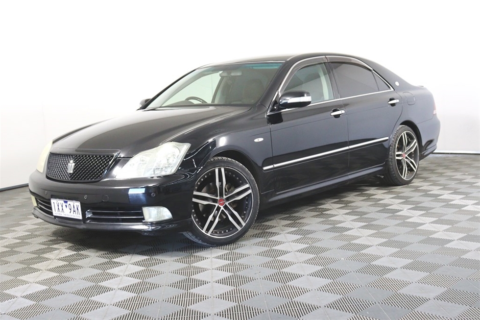 2004 Toyota Crown (import) Automatic Sedan (Vic RWC 03/07/23) Auction ...