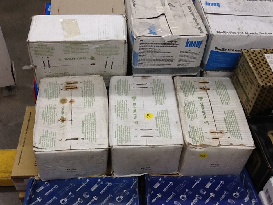 4 x NA NA Box of 20,000: 725KG Staples Auction (0248-3026272) | Grays ...