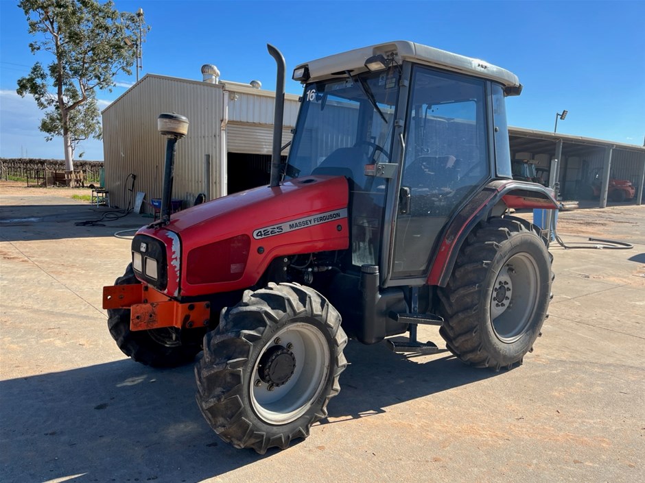 Massey Ferguson 4225 4WD Tractor Auction (0002-3026359) | Grays Australia