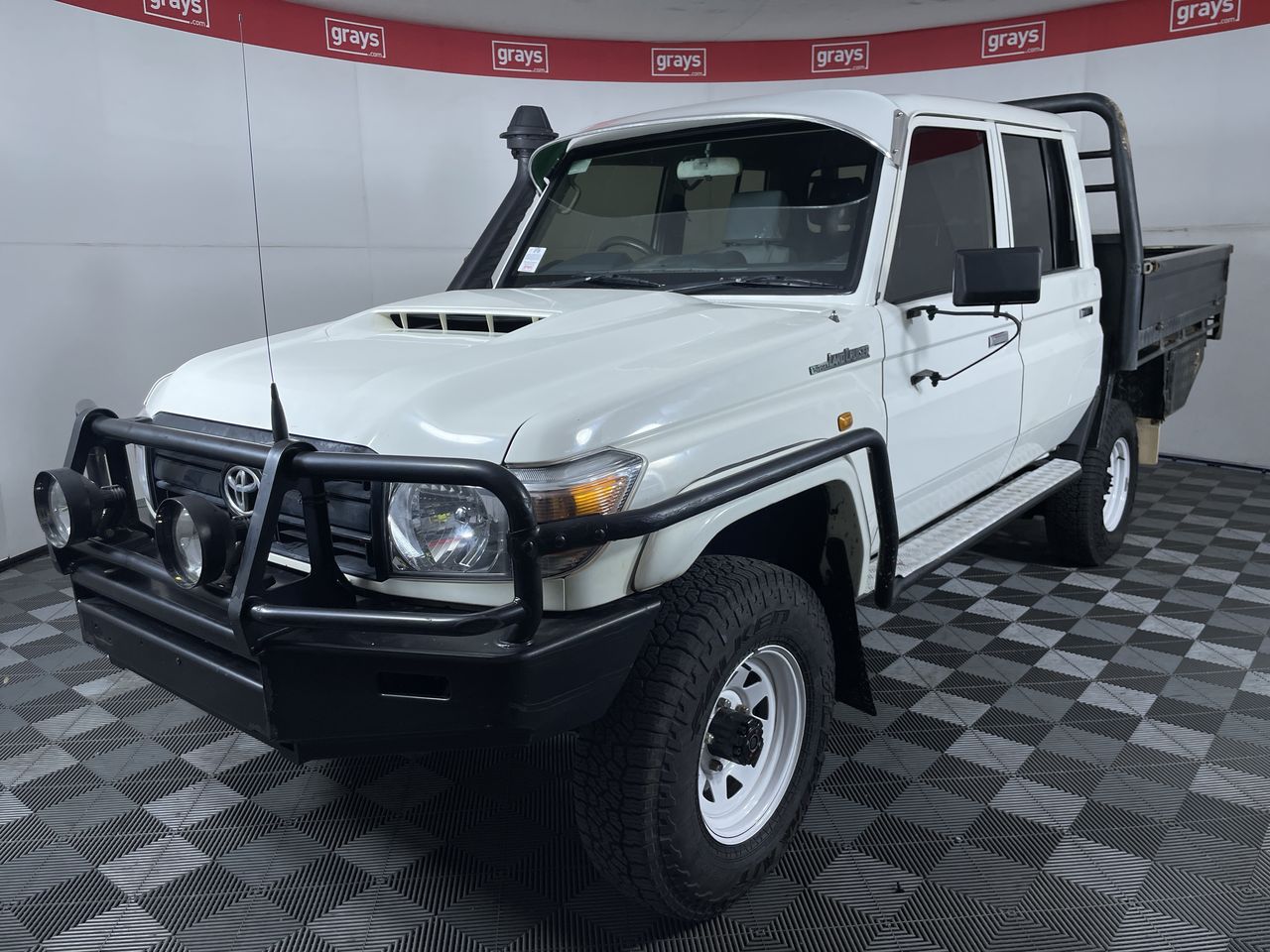 8/2019 Toyota Landcruiser vdj79 Workmate V8 T/D 5spd Dual Cab 4wd Ute ...