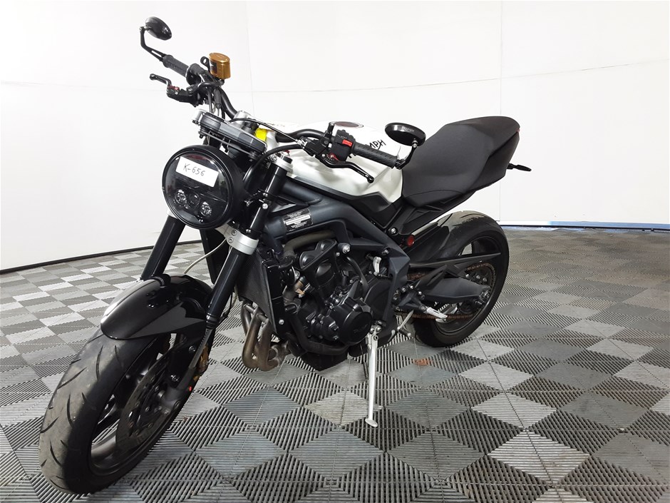 2015 Triumph Street Triple Motorcycle Auction (0001-50704858) | Grays ...