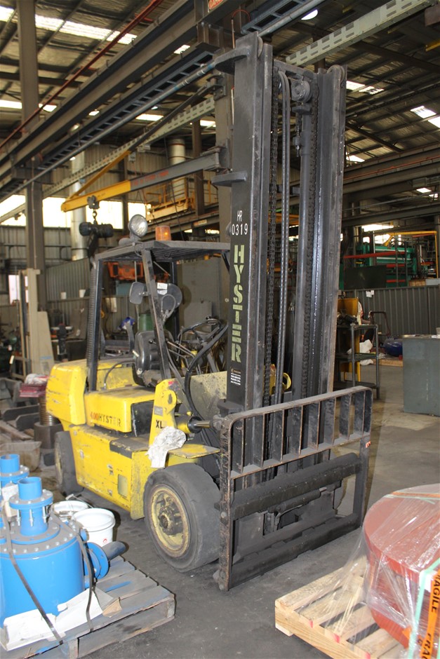 Hyster XL2 4.00 4 Wheel Counter Balance Forklift Auction (0006-5053685 ...