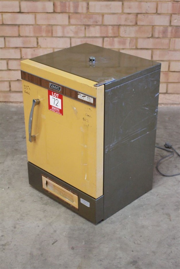 30L Fan Forced Incubator, "Labec" Auction (0072-5053544) | Grays Australia
