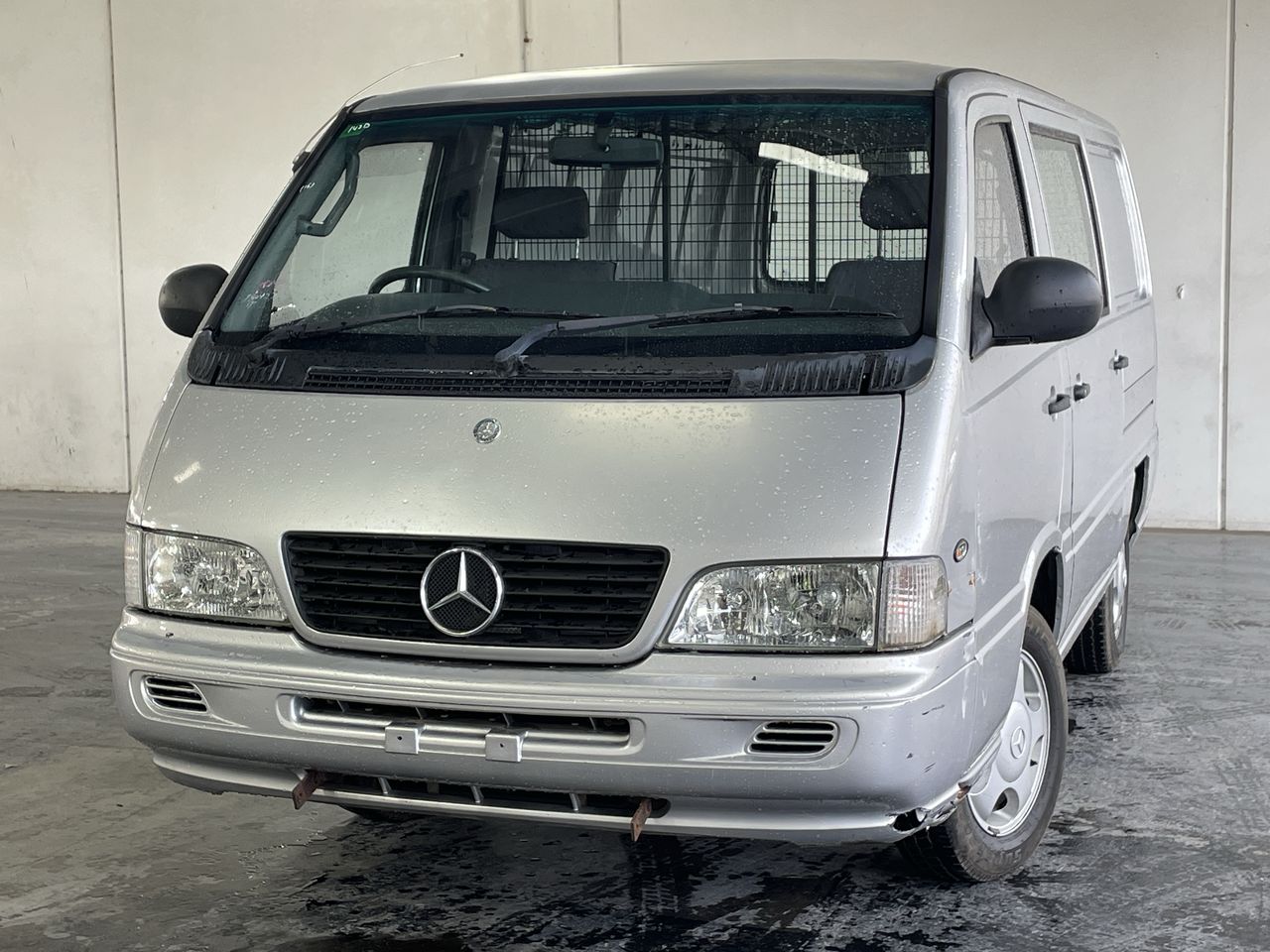 2003 Mercedes Benz MB 100D Manual Van Auction (0001-21007291) | Grays ...