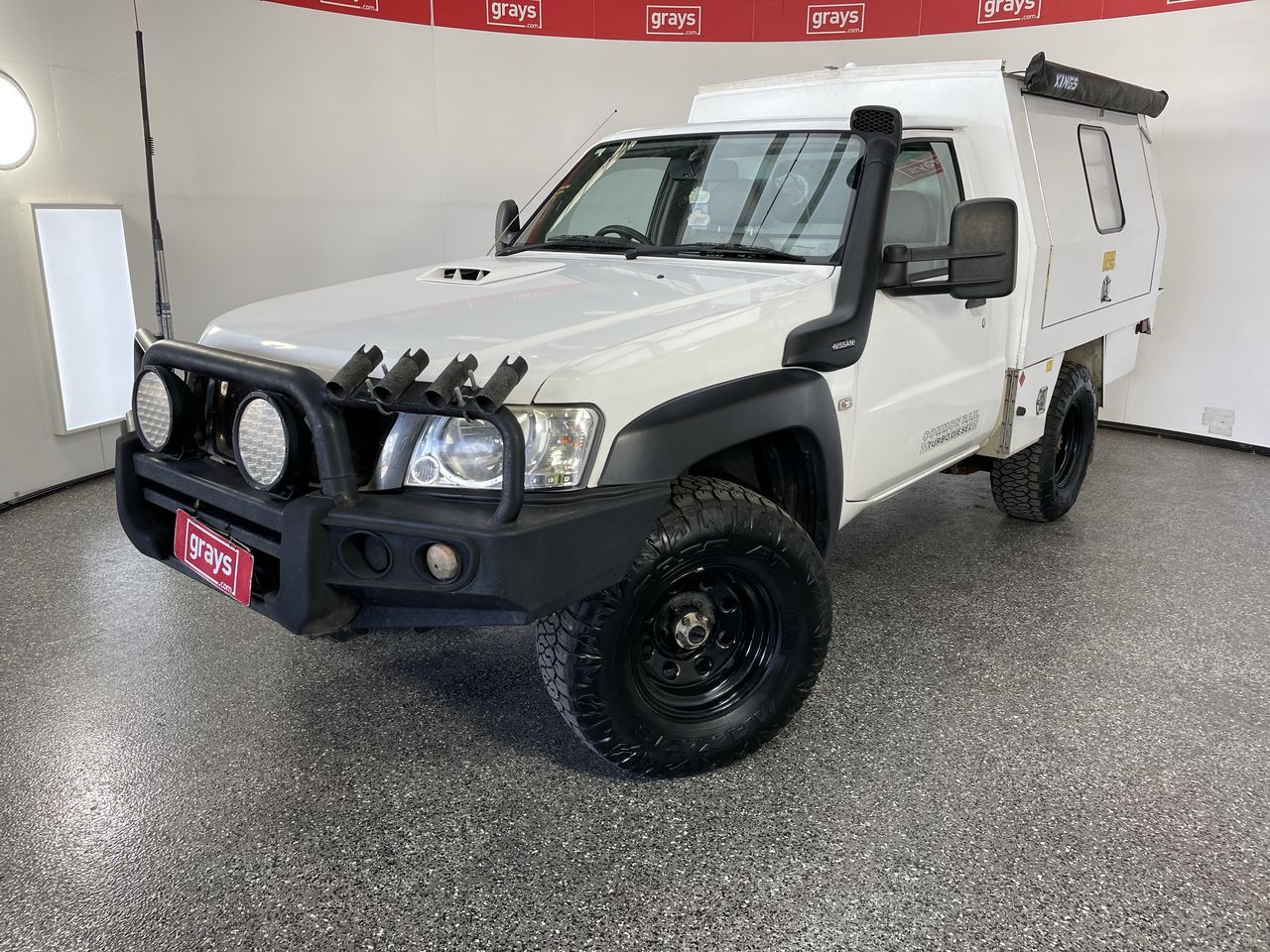 2012 Nissan Patrol DX 4x4 3.0 T/diesel Leaf Cab Chassis w/ Canopy ...
