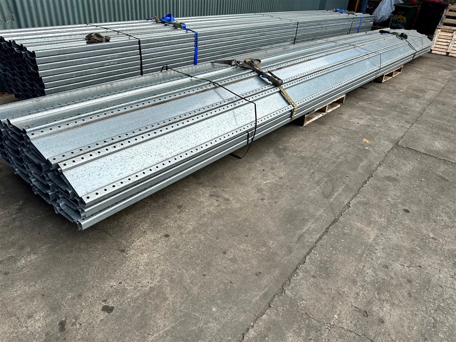 275mm x 8950mm Galvanised Steel Purlins Sigma Beams Auction (0011 ...