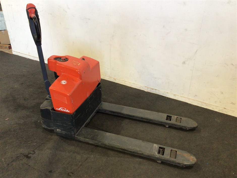 Linde MT15 Walkie Stacker Auction (0005-7047090) | Grays Australia