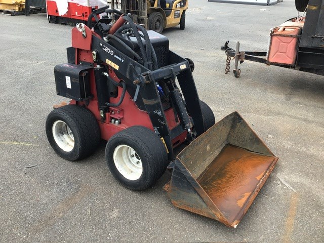 Toro W320-D Mini Loader Auction (0010-9044453) | Grays Australia