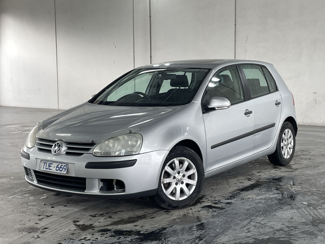 2005 Volkswagen Golf 2.0 FSI Comfortline A5 Automatic Hatchback Auction ...