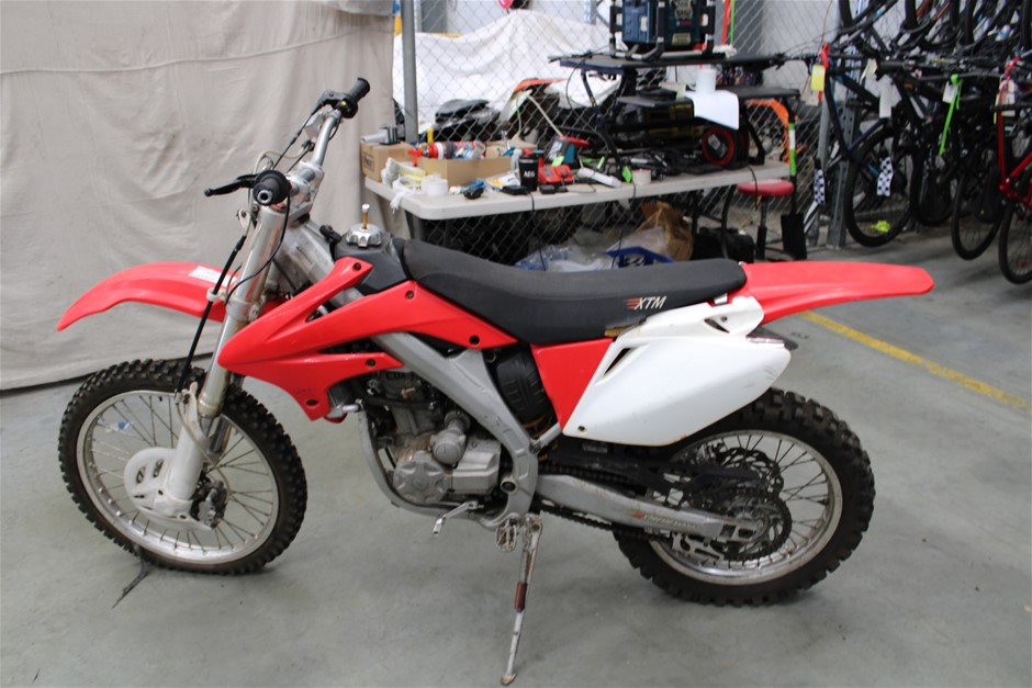 XTM Dirt Bike Auction (0006-9044312) | Grays Australia