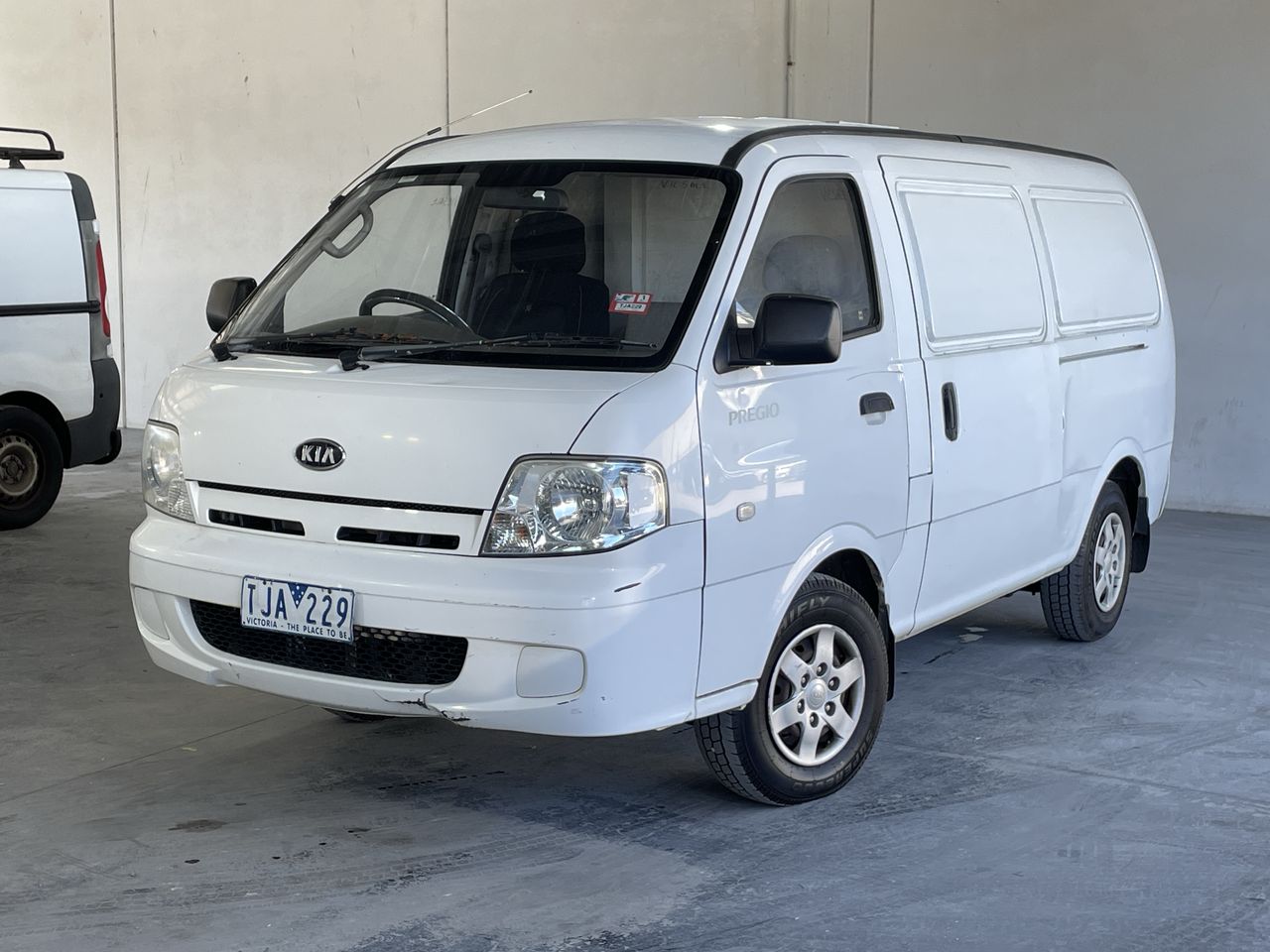 2004 Kia Pregio CT Manual Van Auction (0001-21009293) | Grays Australia