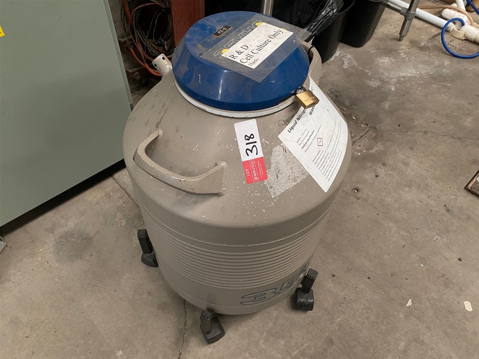 TAYLOR WHARTON Liquid Nitrogen Tank Auction (0318-7047379) | Grays ...