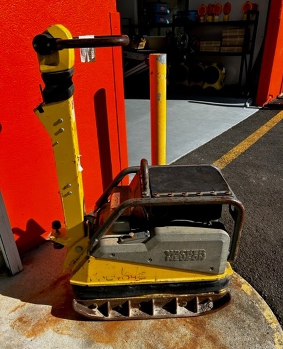 WACKER NEUSON DPU4045YE Plate Compactor Reversible 375kg Diesel Auction ...