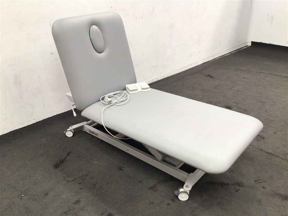 Healthtec Physiotherapy Treatment Bed Auction (0002-7047602) | Grays ...