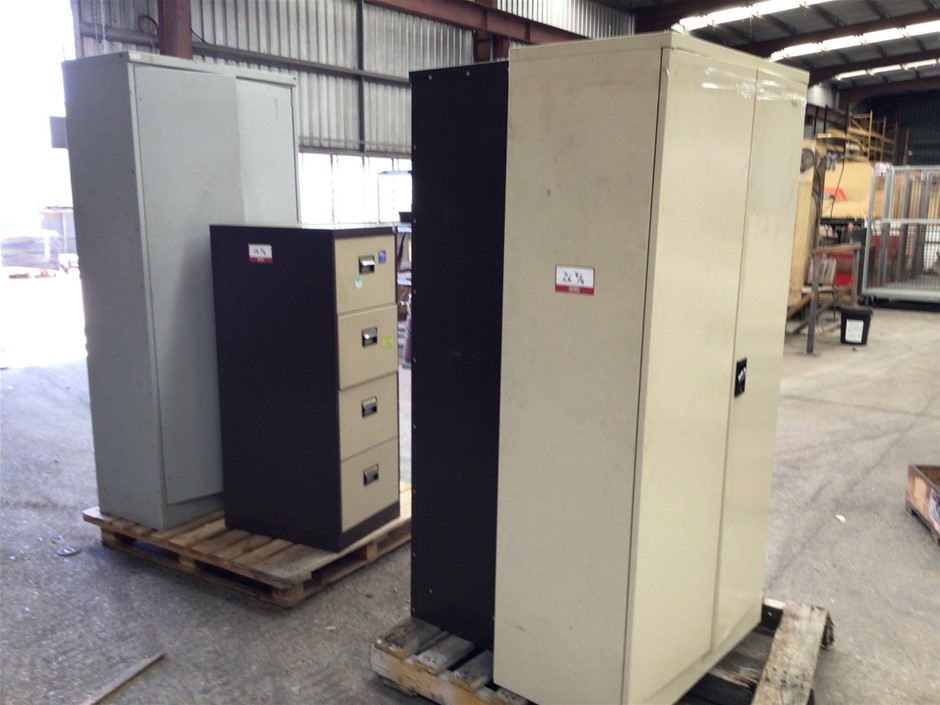 4 x Assorted Cabinets Auction (0026-7047256) | Grays Australia