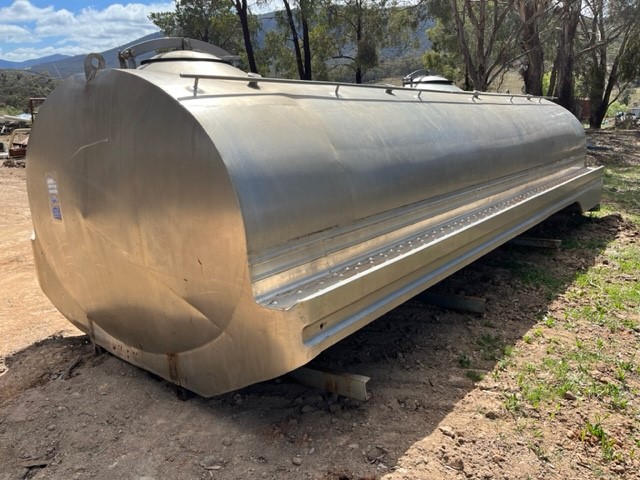 Stainless Steel Tank for Rigid Truck or Trailer Auction (0061-5054092 ...