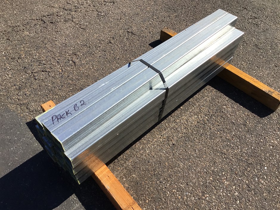 18 x Galvanised Posts (Pack B2) Auction (0002-7047279) | Grays Australia