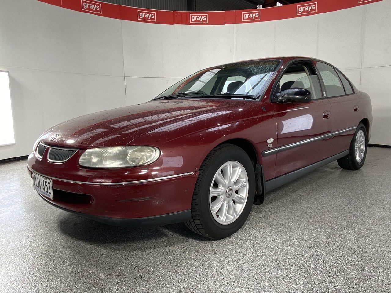 2000 Holden Commodore Olympic Edition VTII Automatic Sedan Auction ...