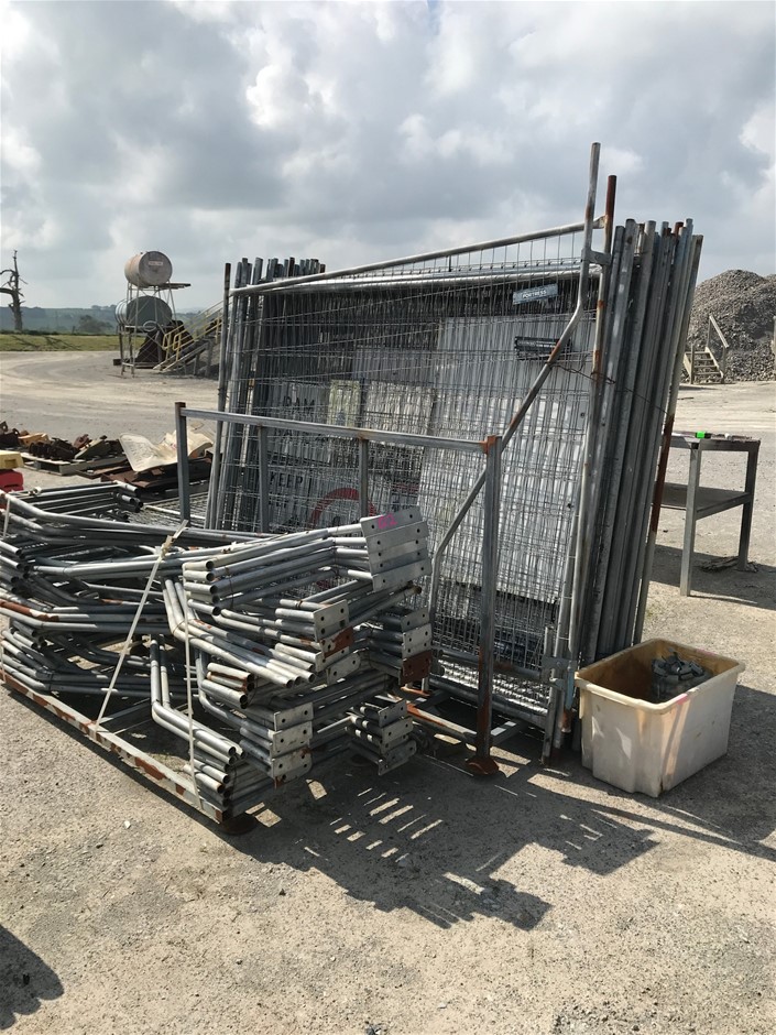1 x Stillage of Fortress Temp Fencing Auction (0122-3027571) | Grays ...