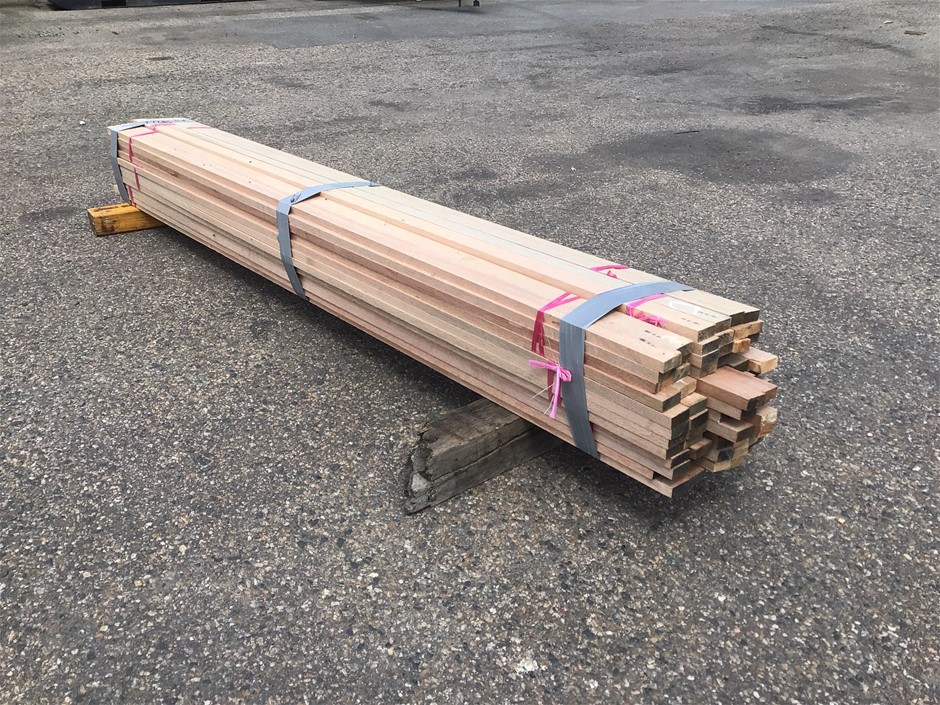 Approx 72 x Meranti Timber (Pack B4) Auction (0004-7047504) | Grays ...