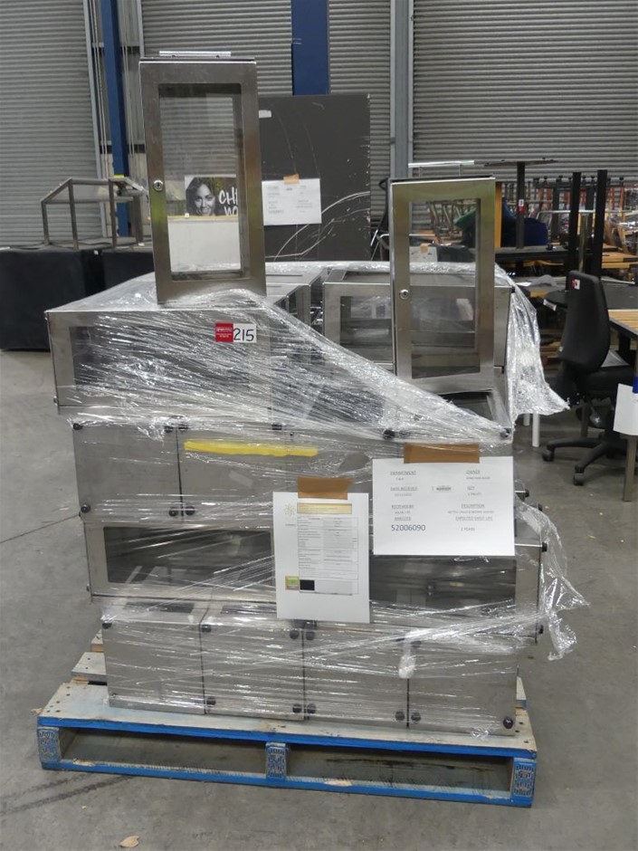 Qty Approx 32 x Aluminium and Perspex Bottle Display Cage Auction (0215 ...