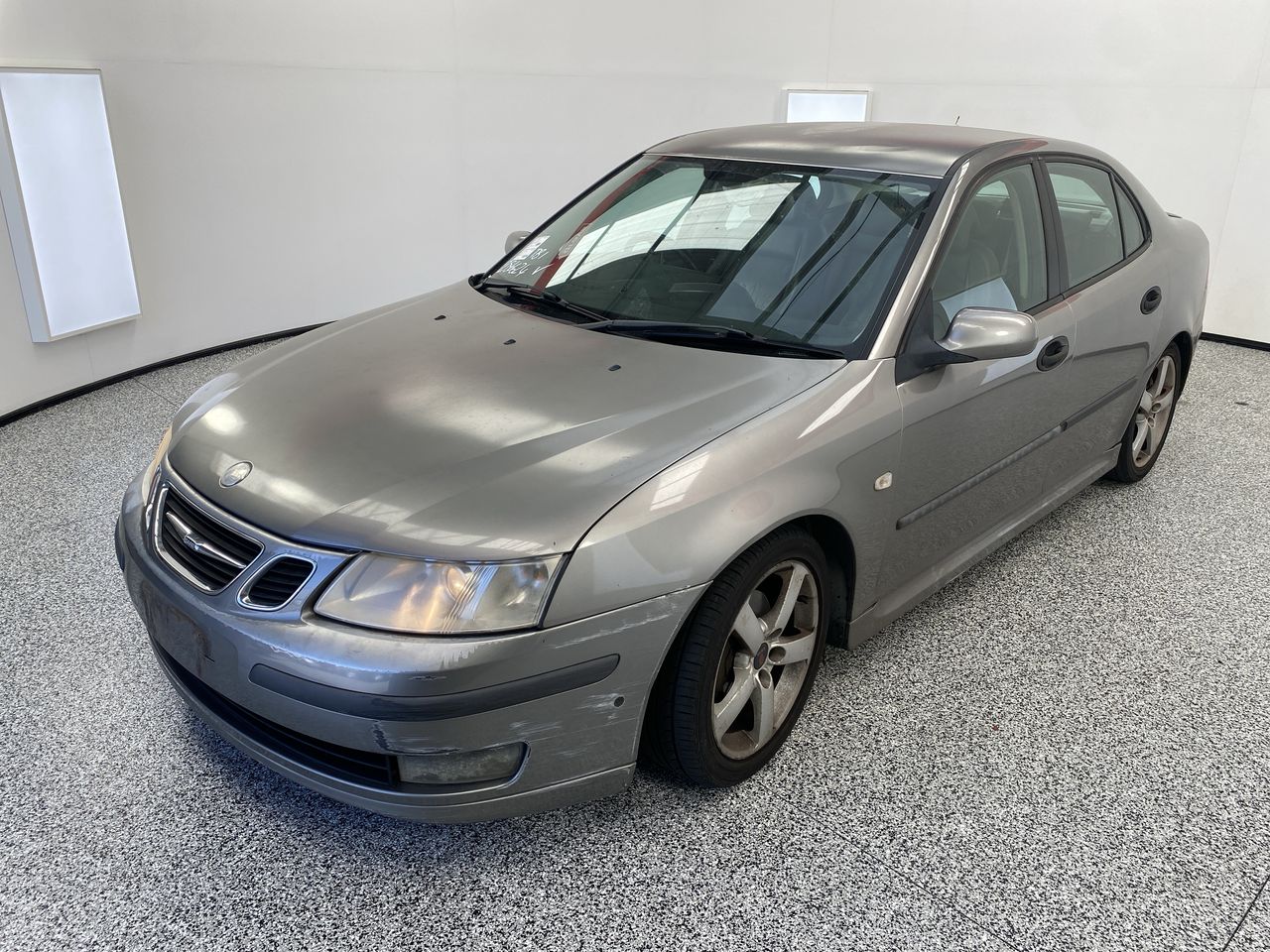 2004 Saab 9-3 Vector Automatic Sedan Auction (0001-9045386) | Grays ...