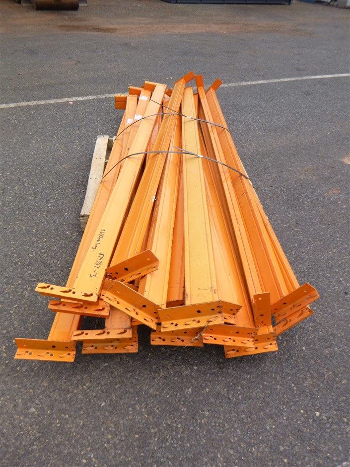 Quantity of Pallet Racking Load Bearers Auction (0012-8017929) | Grays ...