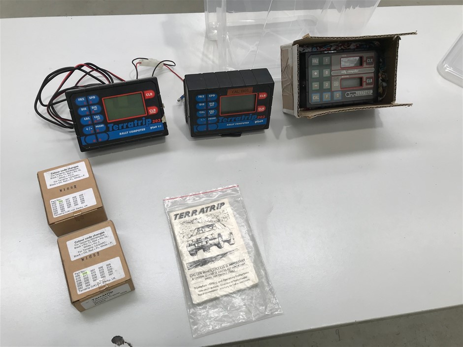 Quantity of Assorted Rally Trip Computers Auction (0199-3027029 ...