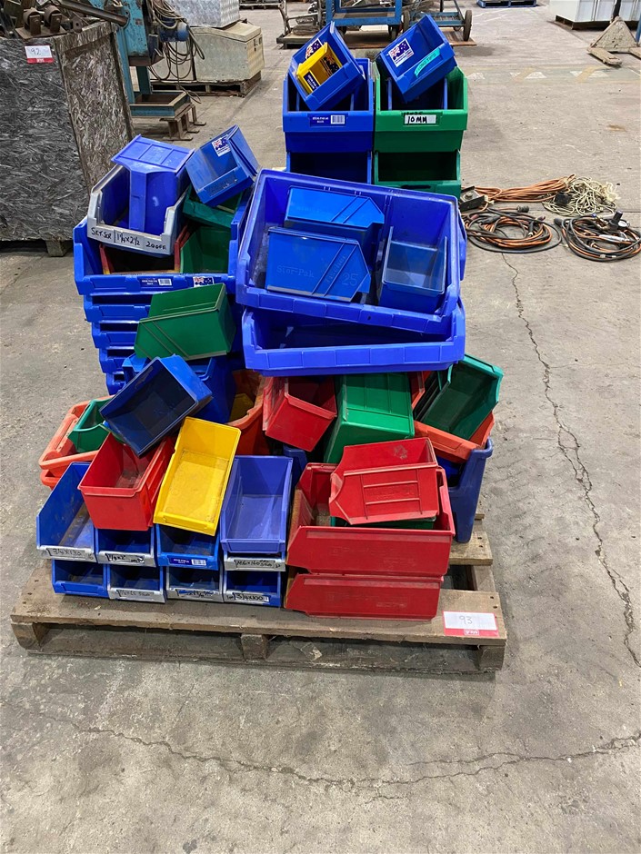 Pallet Plastic Storage Bins Auction (0093-3026814) | Grays Australia