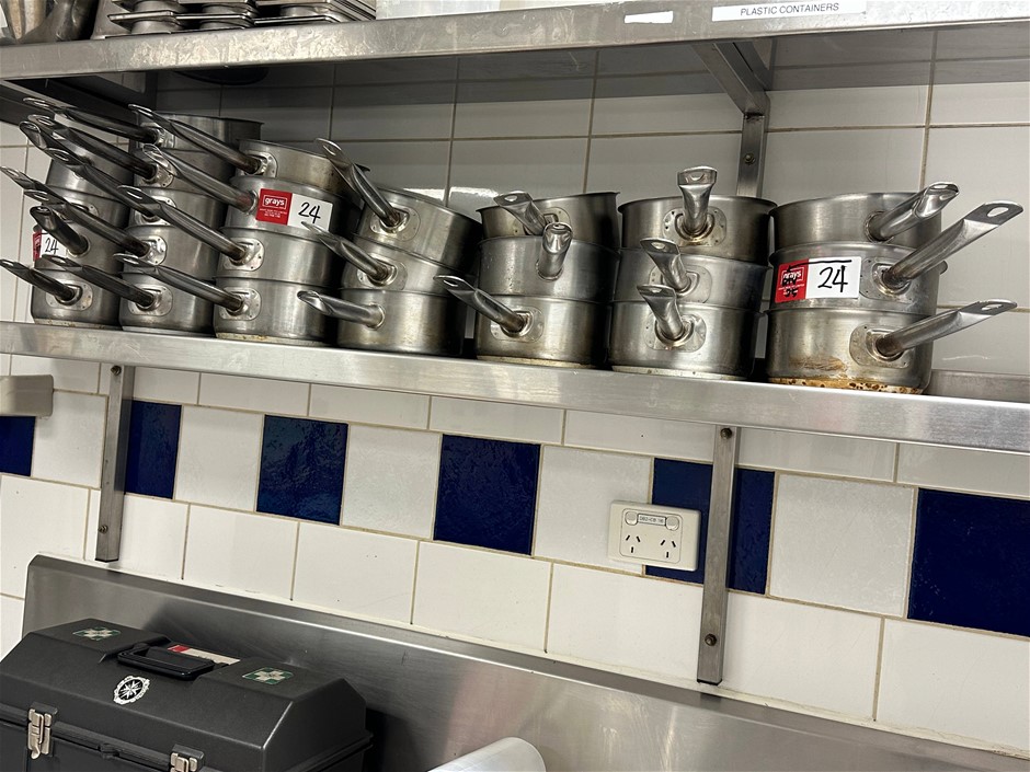 Qty 25 x Small Pans Auction (0024-5054266) | Grays Australia