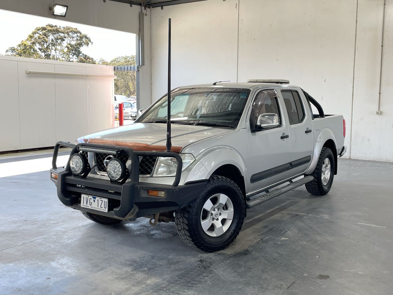 2007 Nissan Navara ST-X 4X4 DOUBLE CAB D40 Turbo Diesel Automatic Dual ...