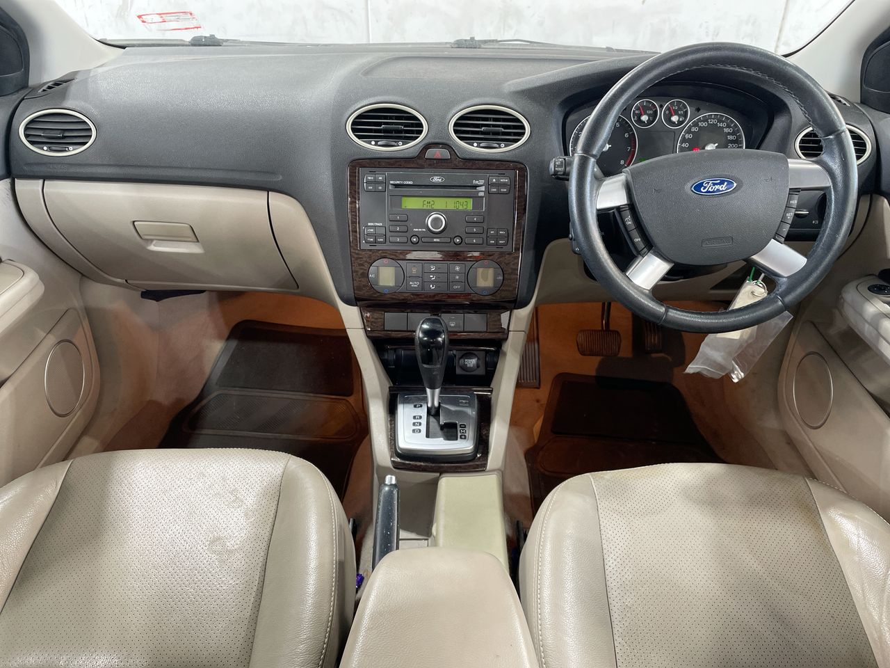 Interior Do Ford Focus 2006