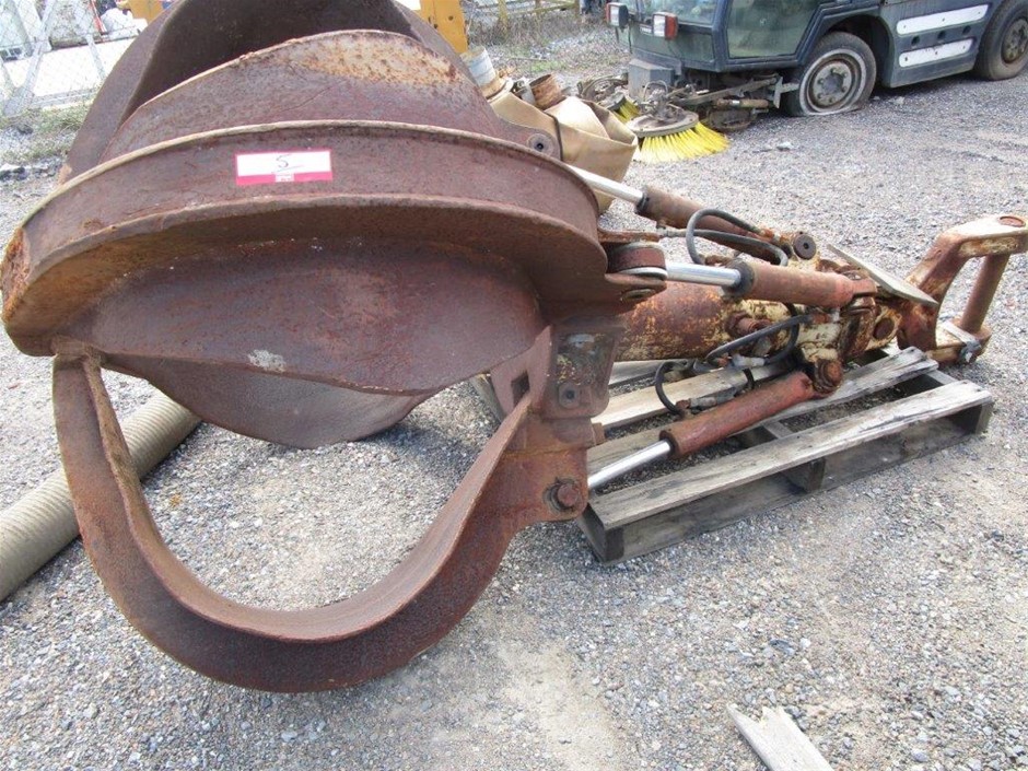 Hydraulic 4 Arm Grapple Auction (0005-7047915) | Grays Australia