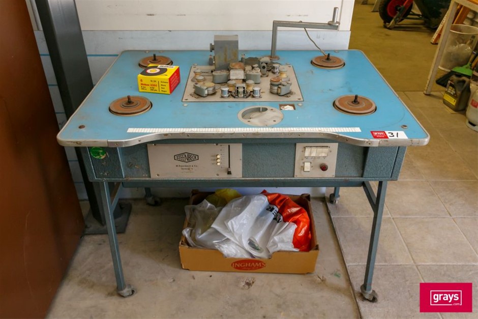 Steenbeck Hamburg 76 Film Editing Console Auction (0031-5054408 ...
