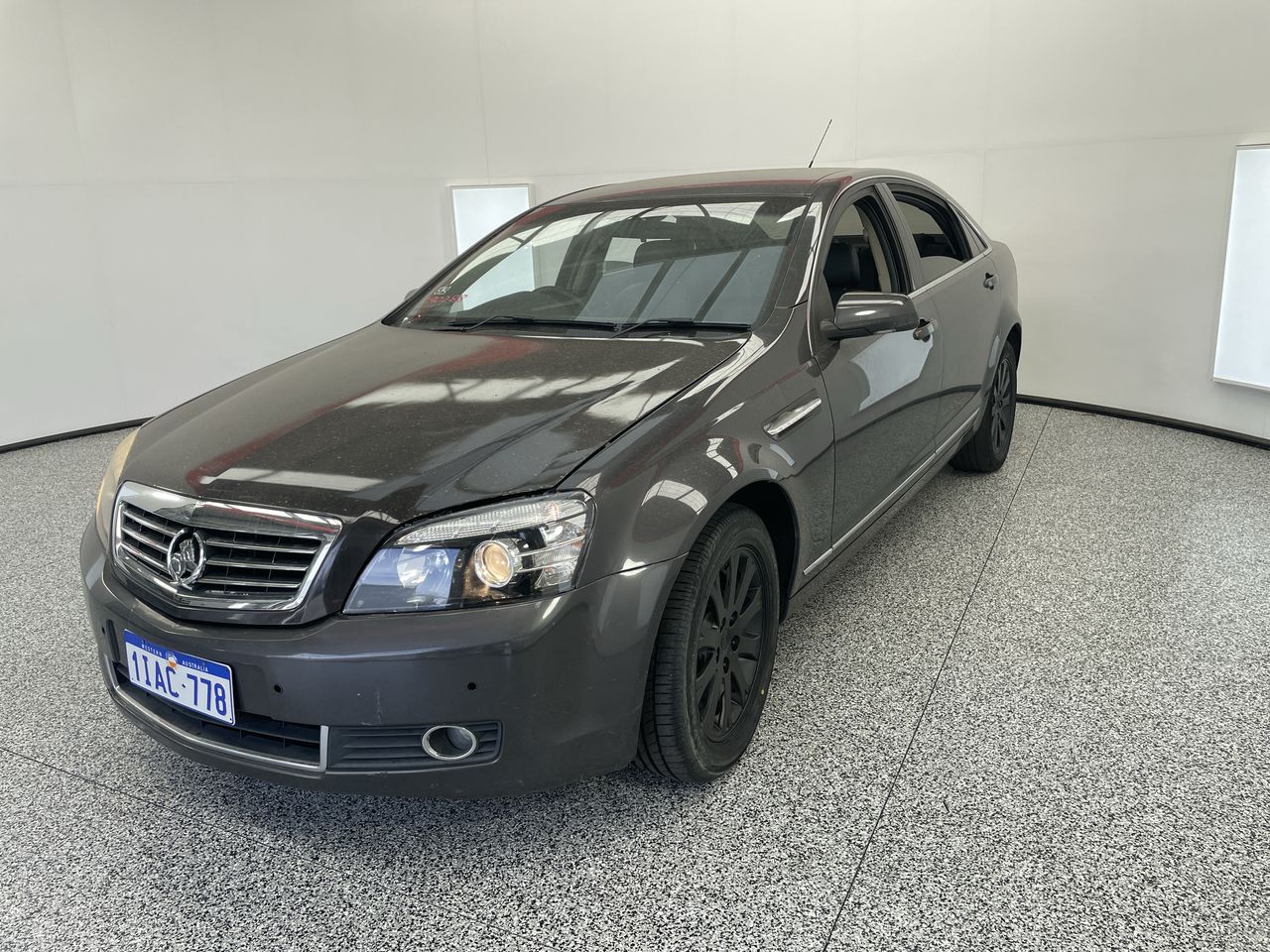 2006 Holden Statesman WM Automatic Sedan Auction (0001-9045963) | Grays ...