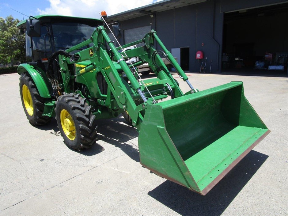 2022 John Deere 5055E Tractor w/ Front End Loader Auction (0001-7048728 ...