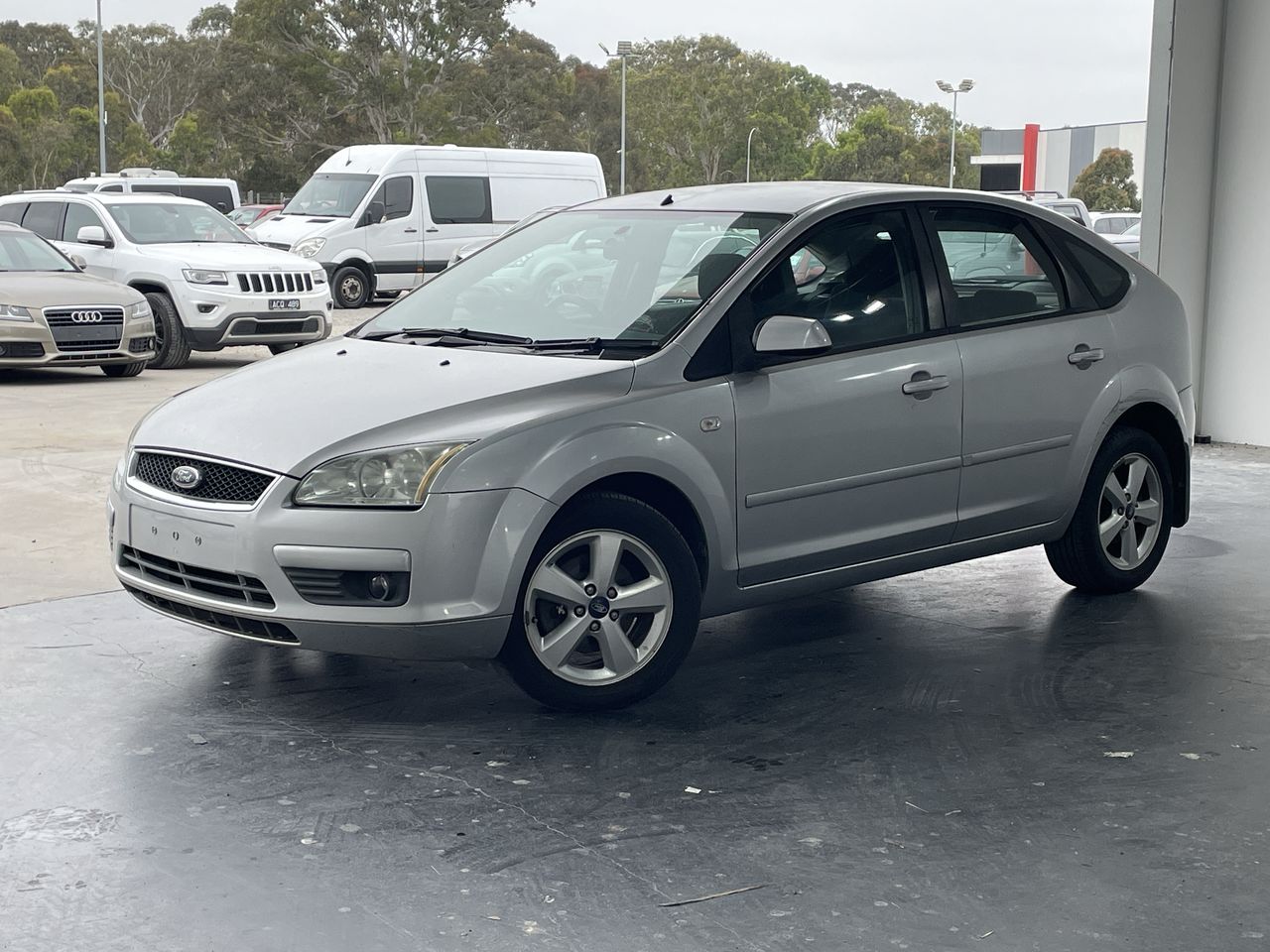 2006 Ford Focus LX LS Automatic Hatchback Auction (0001-21014632 ...