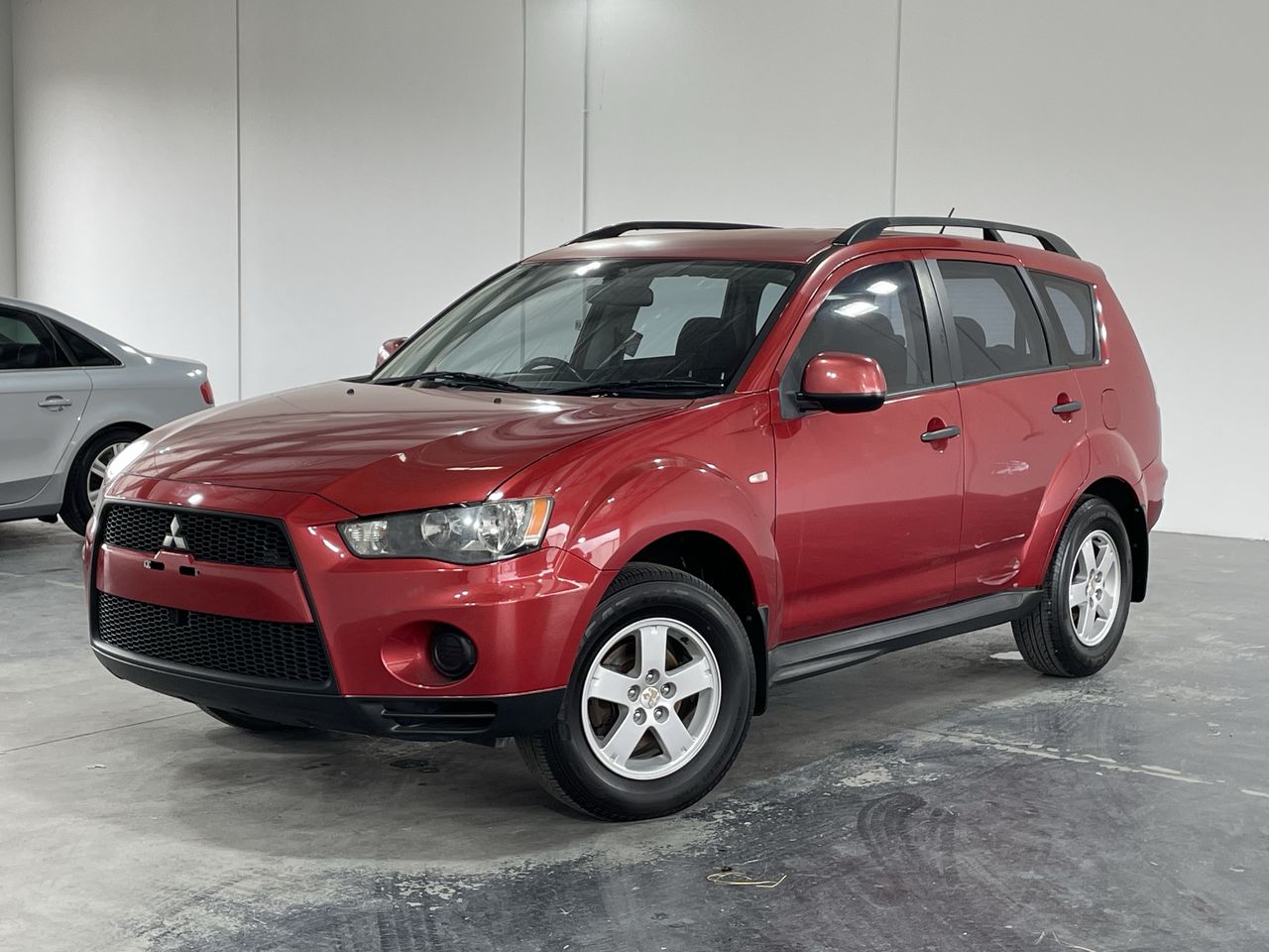 2010 Mitsubishi Outlander LS ZH CVT Wagon Auction (0001-21014604 ...