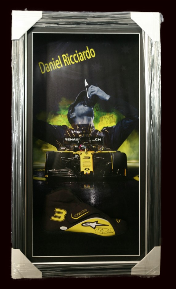 Daniel Ricciardo Signed Renault F1 Shoe - Framed - COA Auction (0018 ...