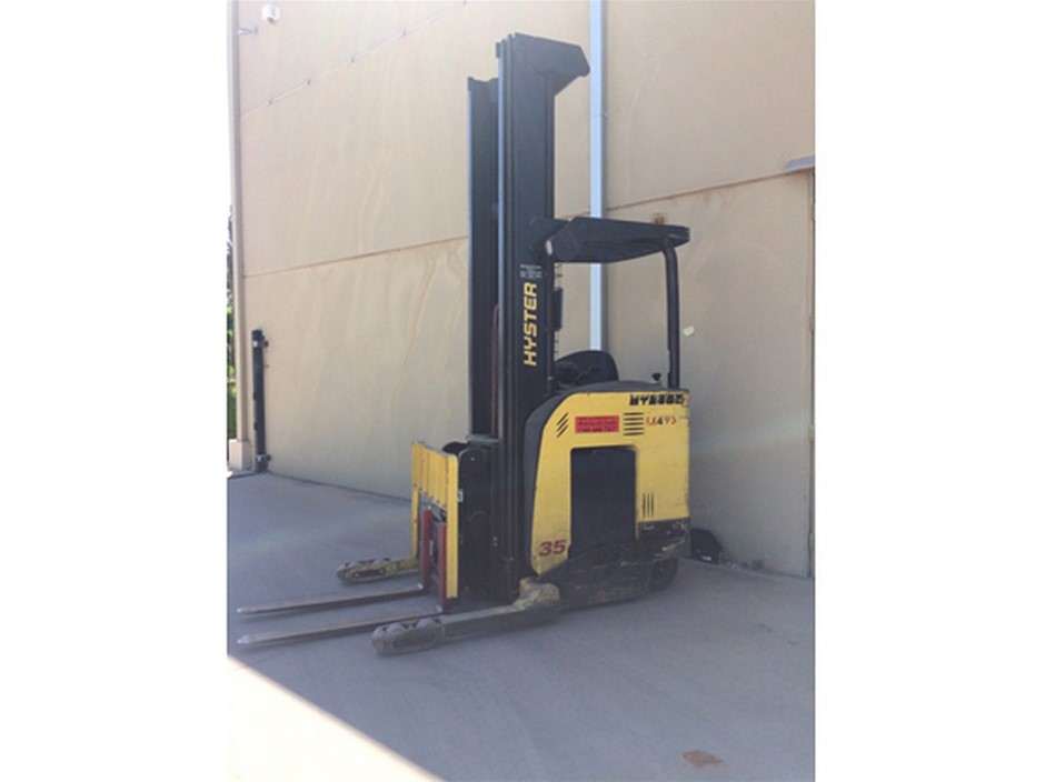 2010 Hyster N35ZDR Double Deep Reach Truck Forklift Auction (0015 ...