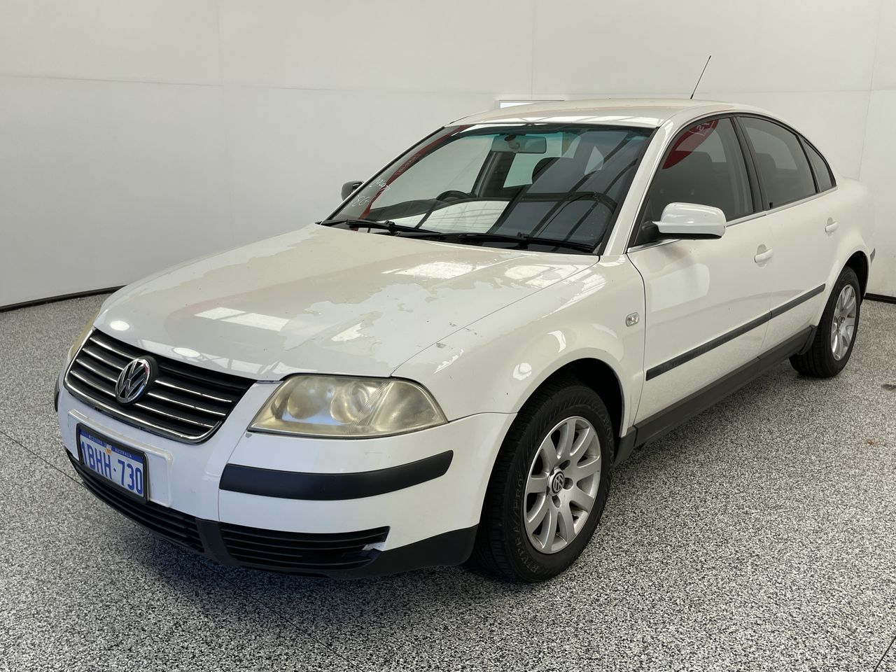 2002 Volkswagen Passat 1.8 20V Turbo Automatic Sedan Auction (0001 ...