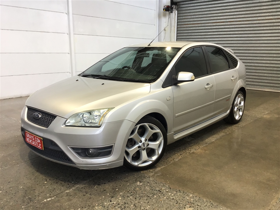 2006 Ford Focus XR5 Turbo LS Manual Hatchback Auction (0001-10906079 ...