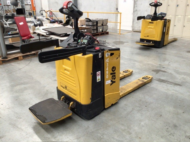 Yale MP20X FBW Pallet Truck Auction (0004-9047383) | Grays Australia