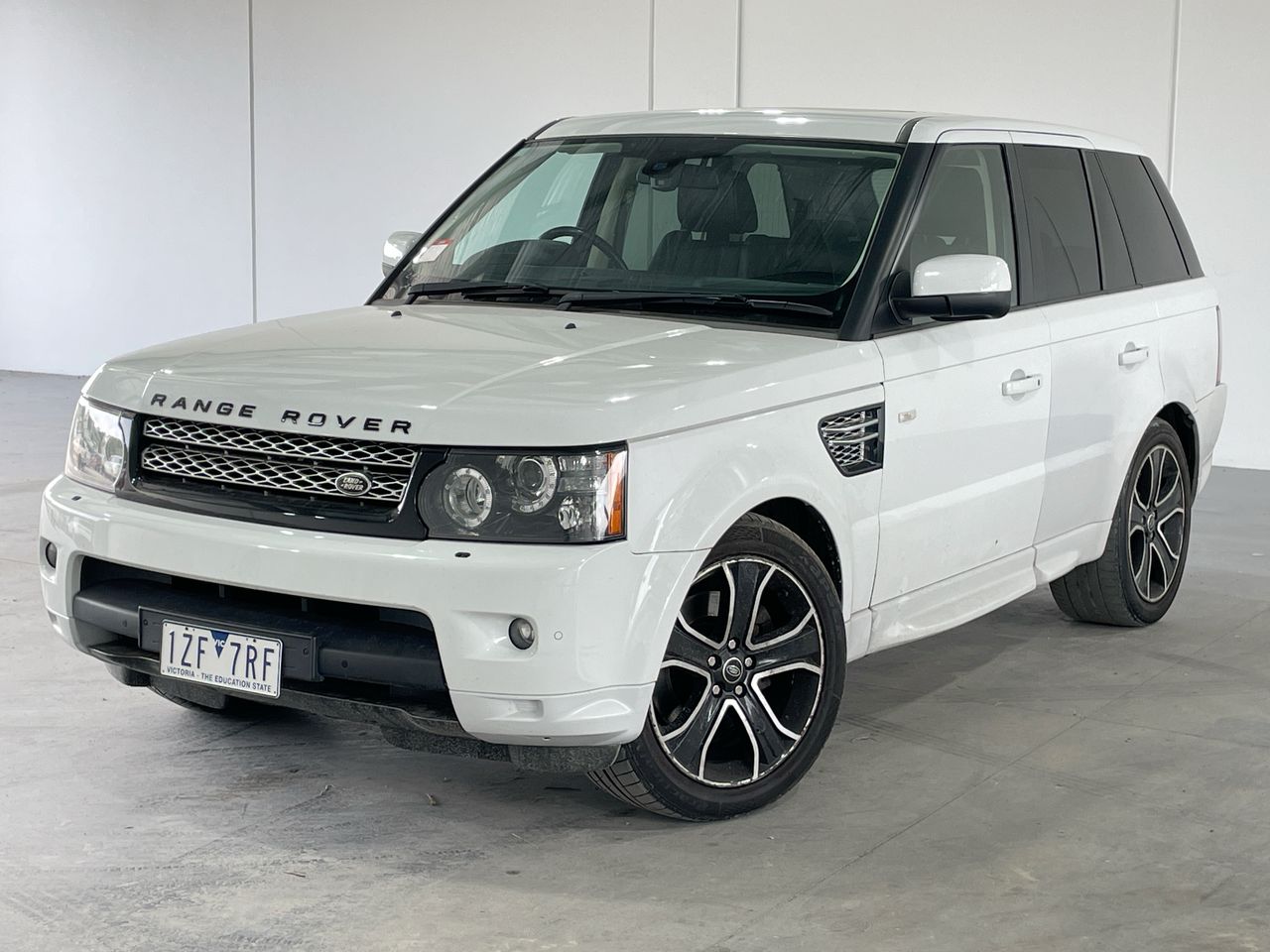 2013 Land Rover Range Rover Sport 3.0 SDV6 LUX BLACK T/D Auto Wagon ...