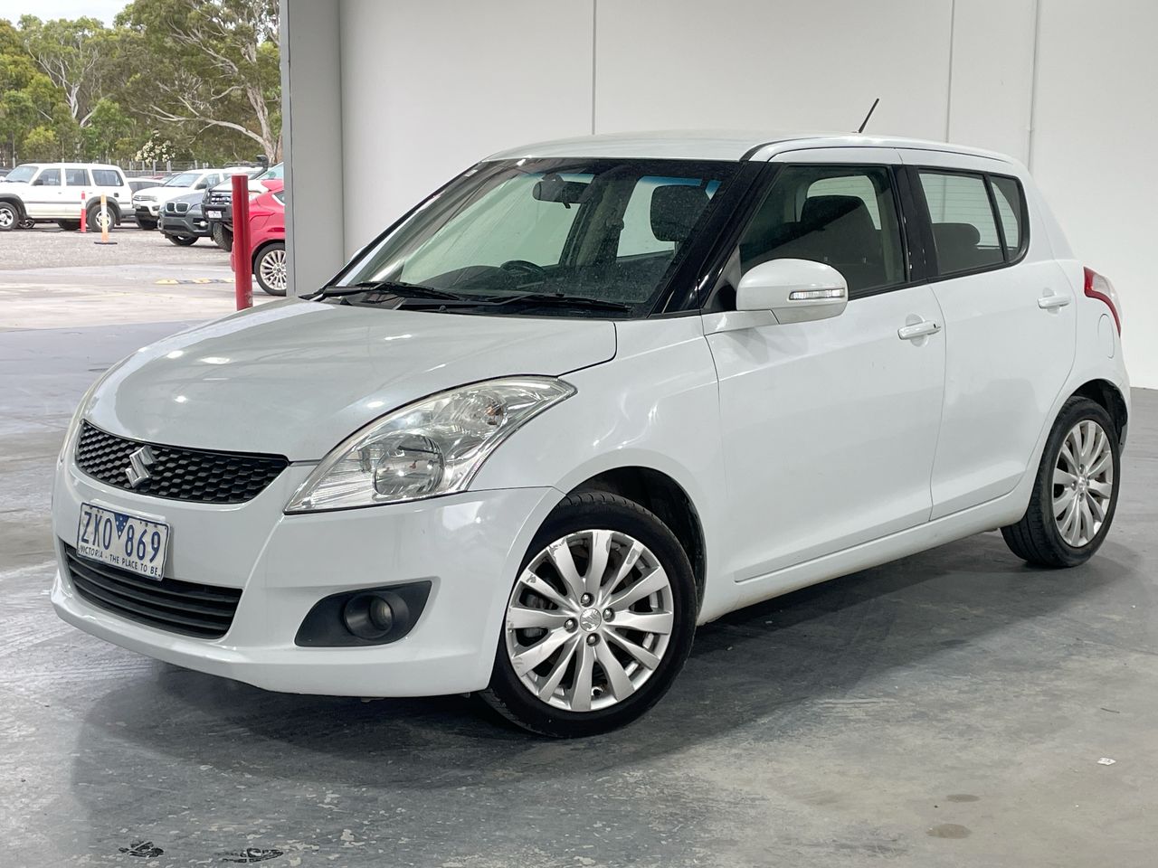 2012 Suzuki Swift GLX FZ Automatic Hatchback Auction (0001-21016670 ...